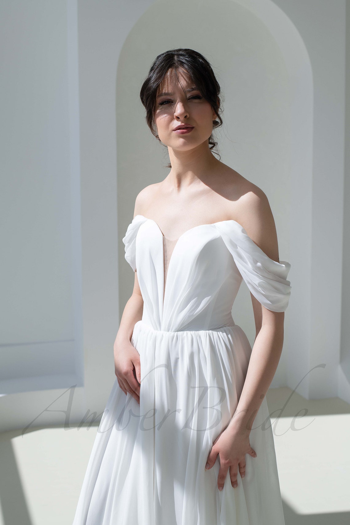 Flowy Wedding Dress, Minimalist Wedding Dress, off the Shoulder Wedding ...