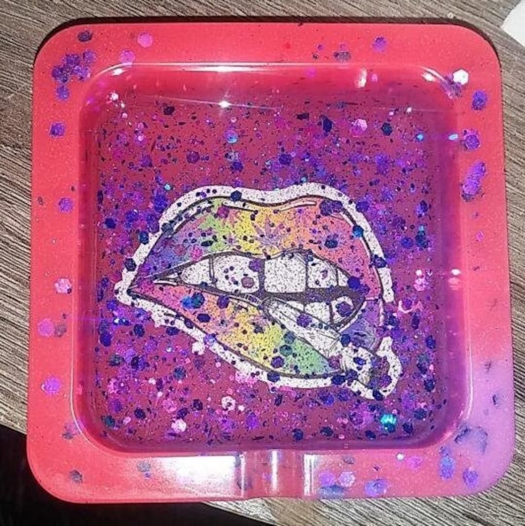 Custom Resin Pieces - Etsy