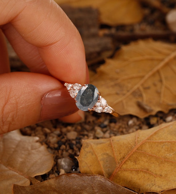 Oval salt and pepper diamond ring store