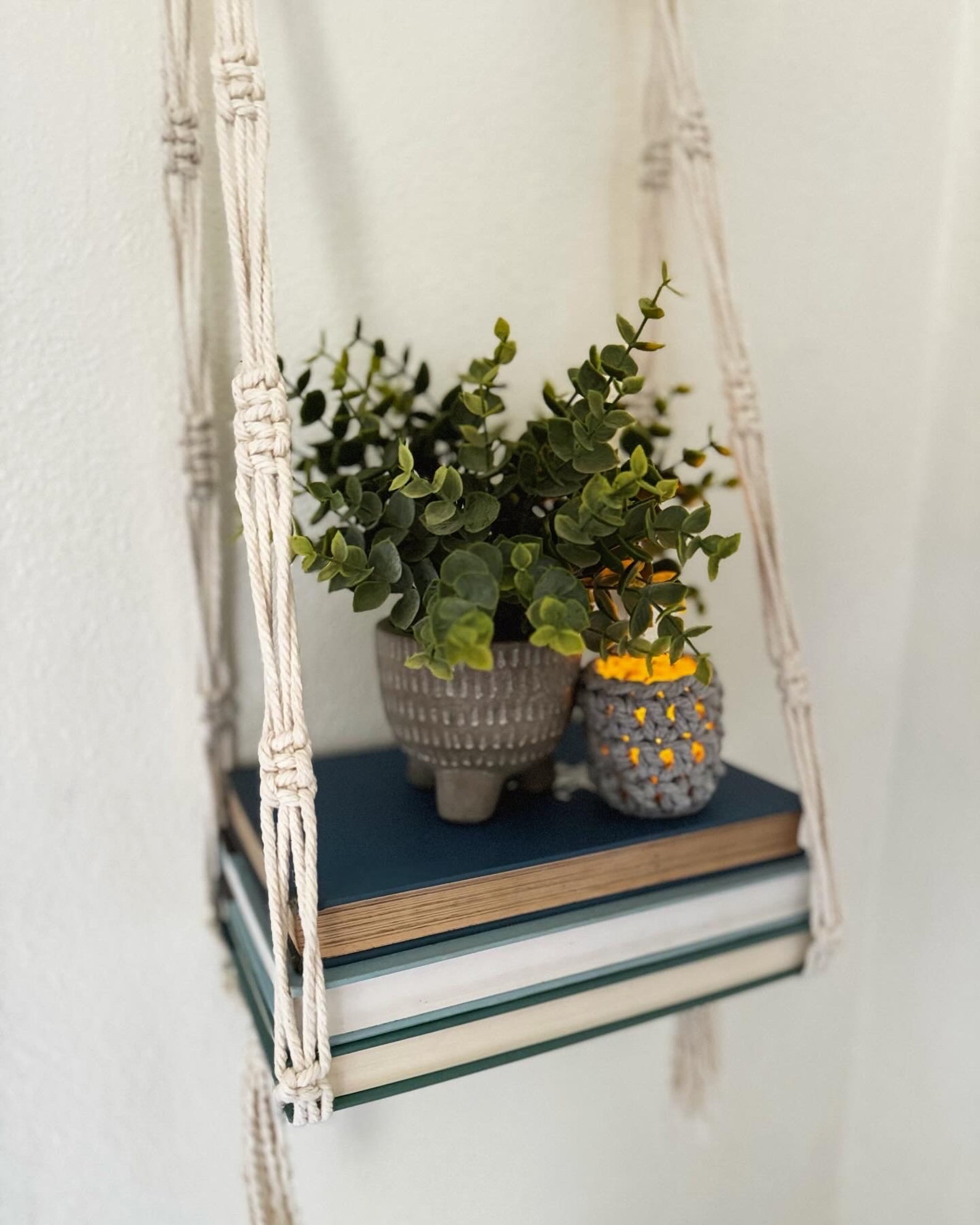 Macramé Hanging Bookshelf || Handmade Add-your-own-books Hanging Wall ...