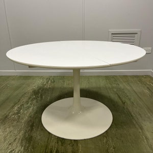 White Arkana Round Tulip Extendable Table Etsy