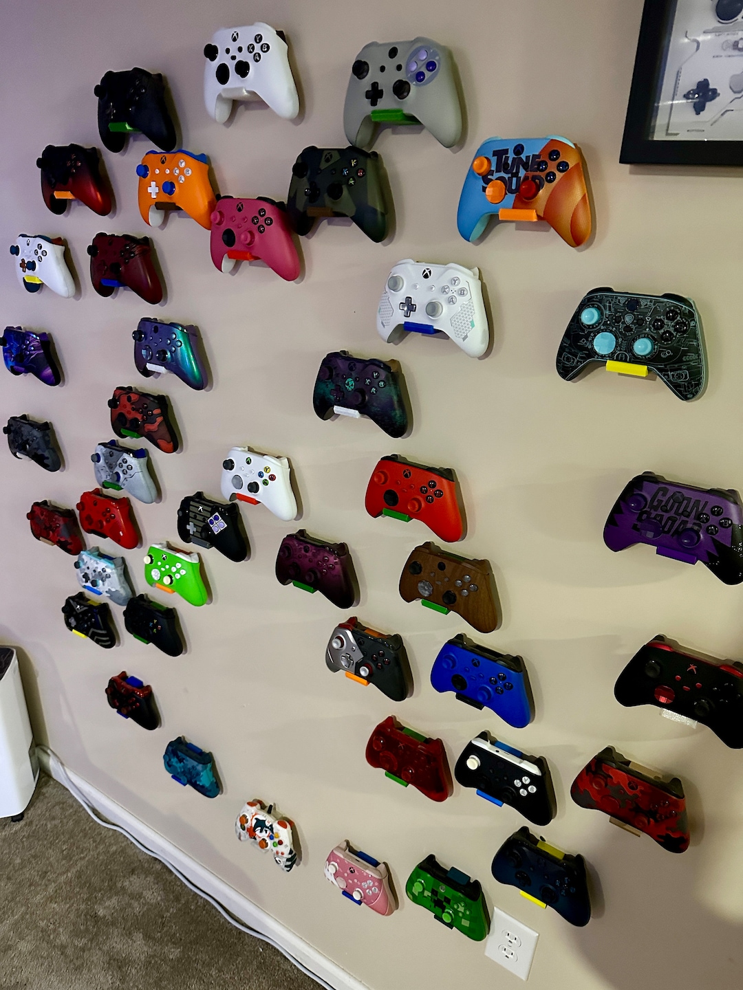 Xbox & PS5 Controller Wall Mounts - Etsy