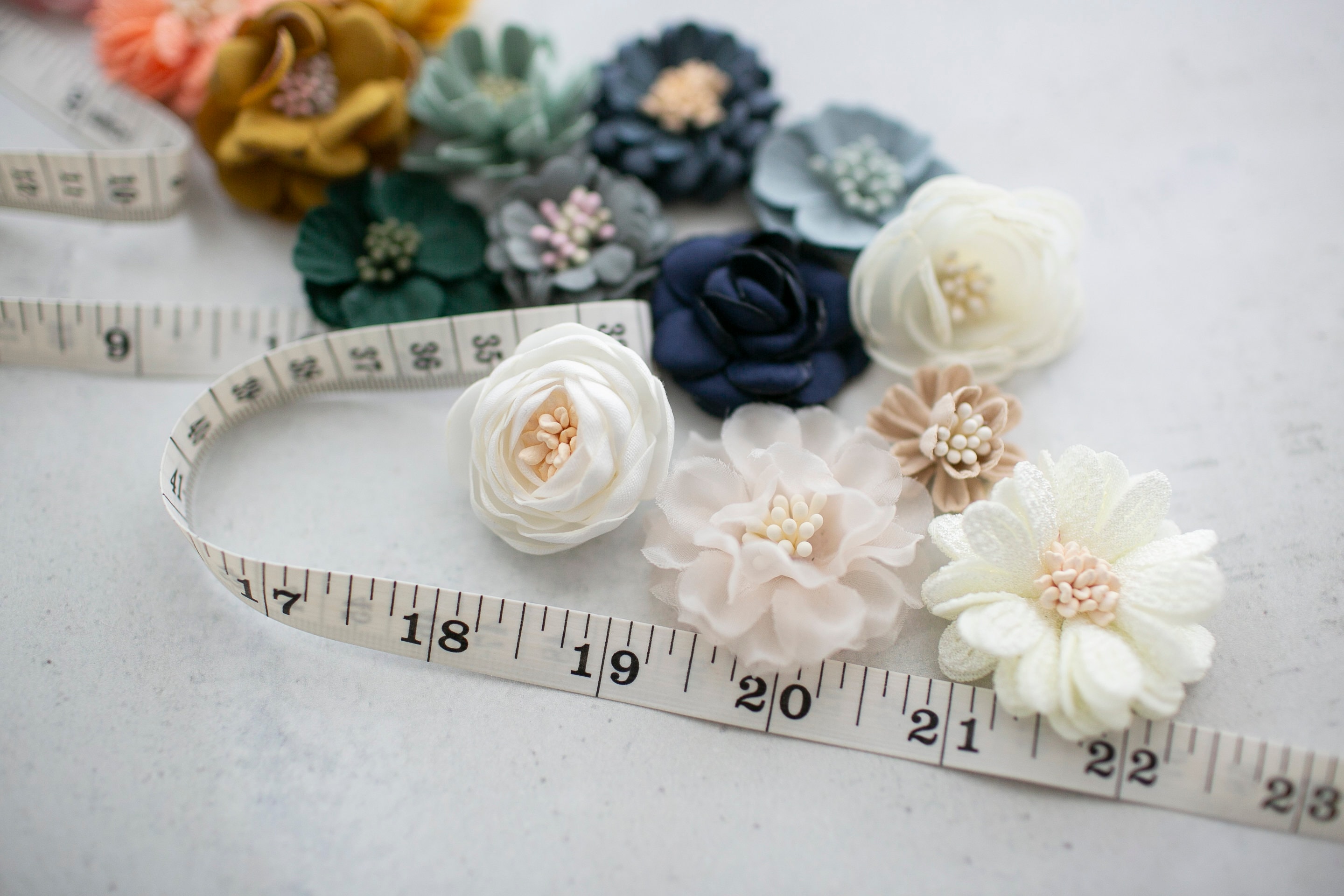 Mini Fabric Flowers Grab Bag: Rainbow Millinery Craft Flowers (0.75-1.5 ...