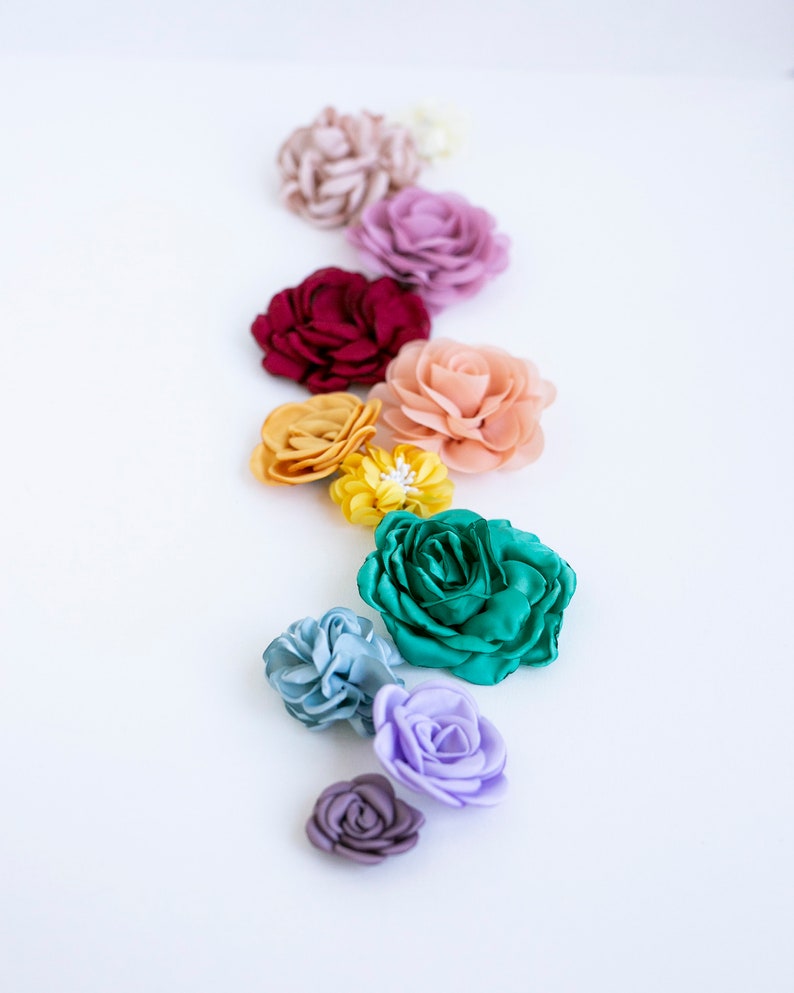 Fabric Flower Grab Bag: Assorted Millinery Flowers, DIY Embellishments ...