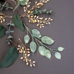 Loose Greenery Bundle Toss Petal Gold Greenery Leaves Table Styling ...