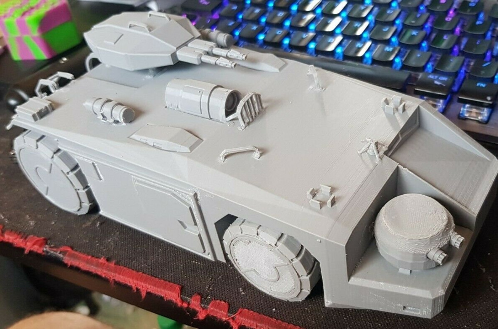Aliens Weyalnd Yutani APC M577 3D Printed Non Halycon Model Build Kit 1 ...