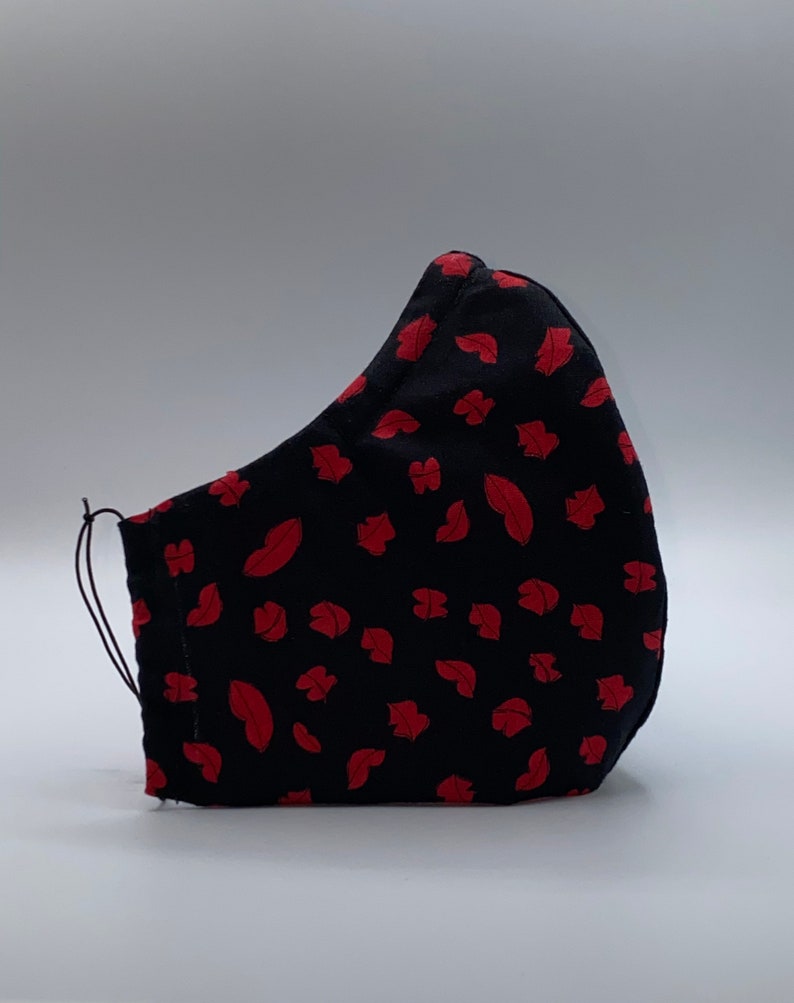 Black and Red Kisses/lips Face Mask With Integrated Non-woven Filter ...