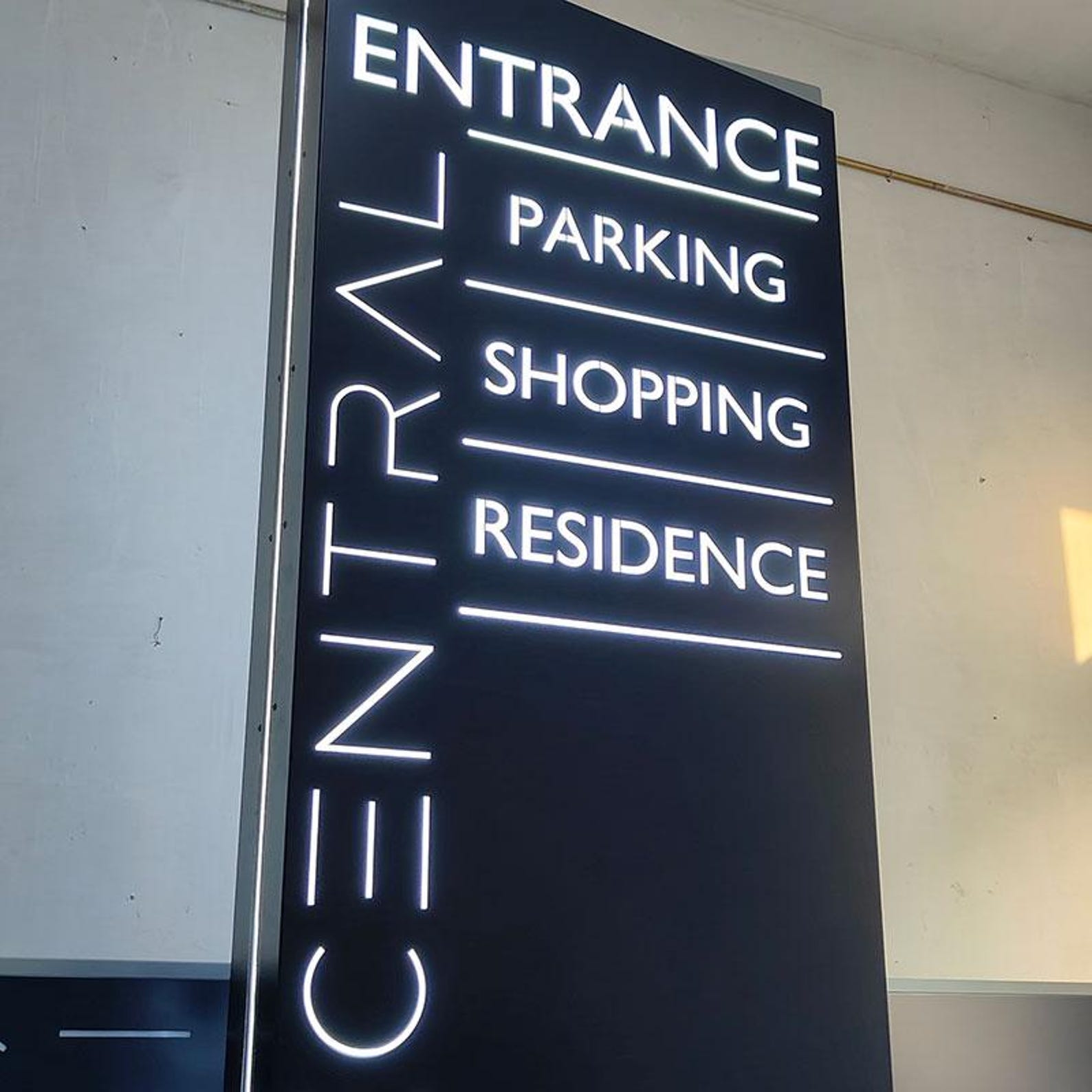 Custom Office Monument Sign Corporate Pylon Sign for Business Park Tech ...