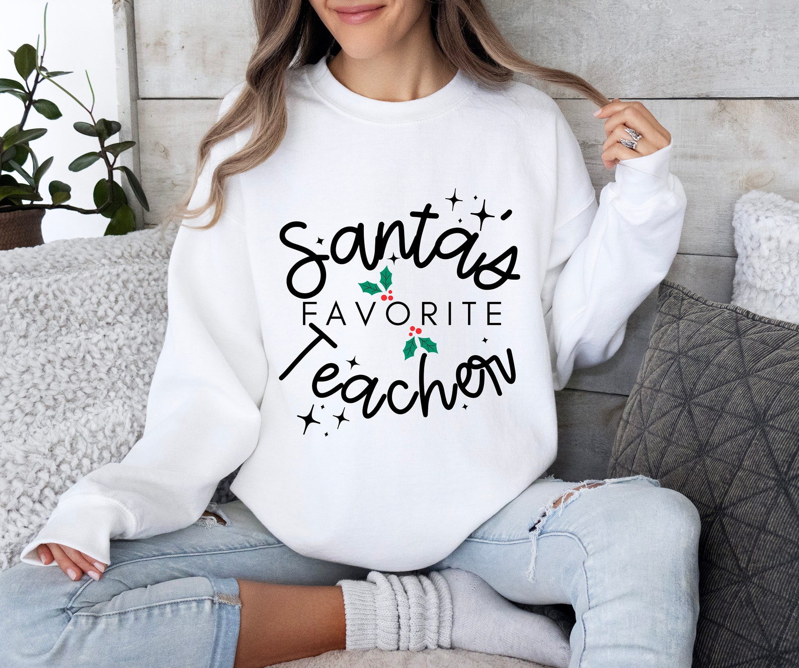 Santa's Favorite Teacher SVG PNG: Merry Christmas Teacher Shirt ...