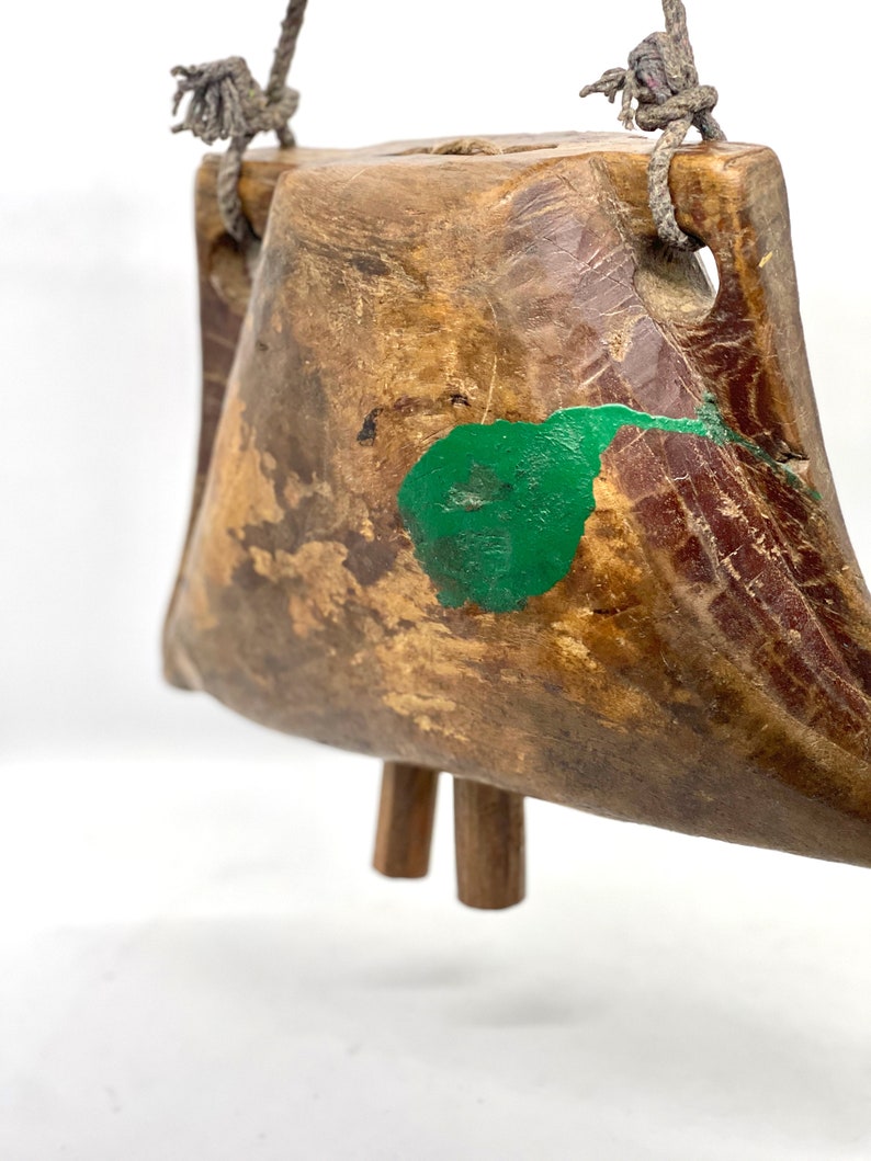 Antique Hand Carved Wood Buffalo Bell - Etsy