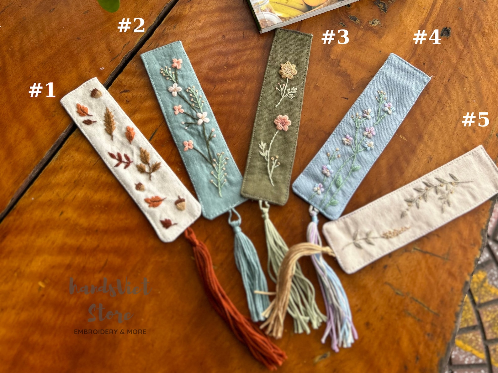 Embroidered Bookmark, Personalized Hand Embroidered Corner Bookmark ...