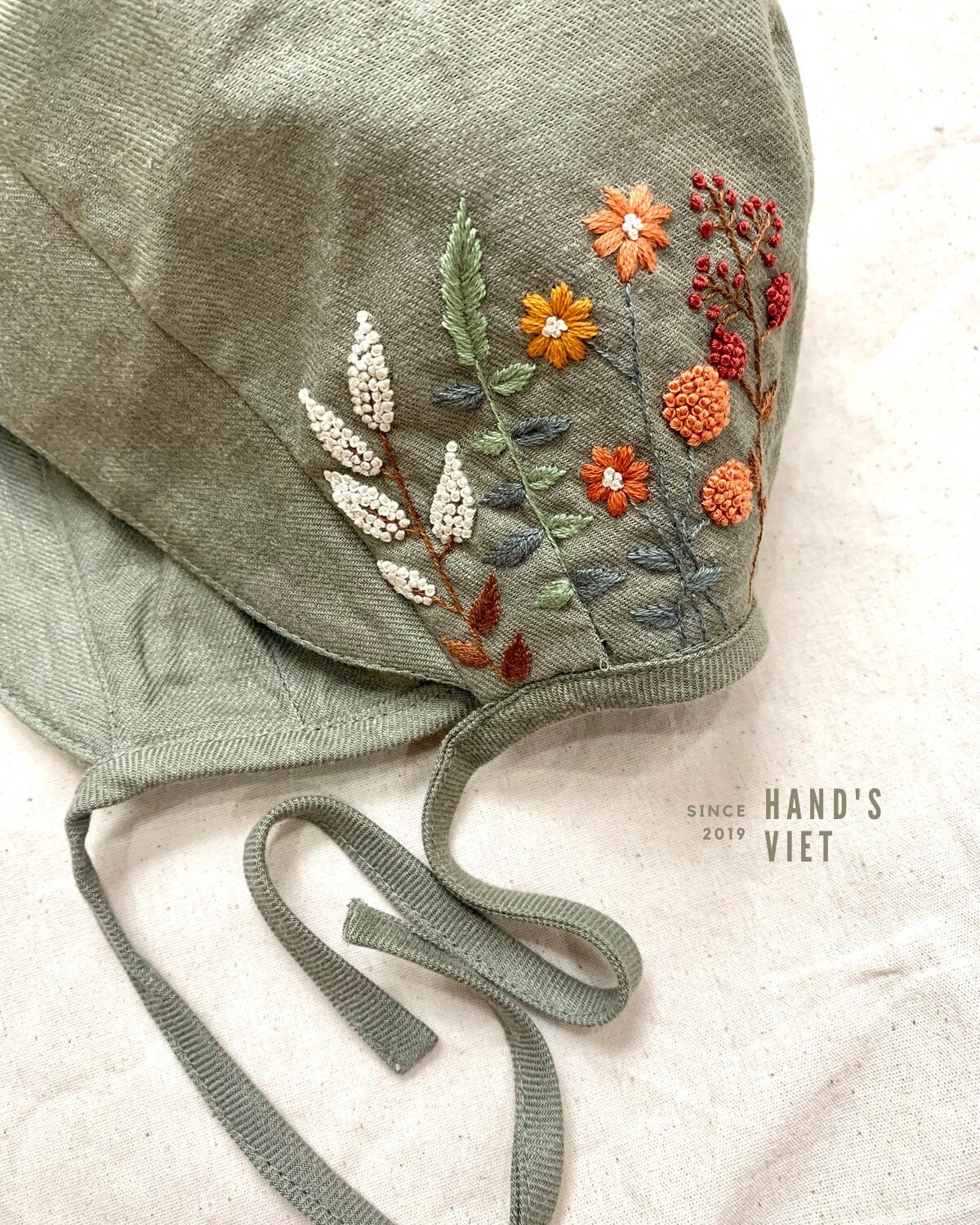 Embroidered Baby Bonnet, Floral Embroidered Bonnet for Girl With ...