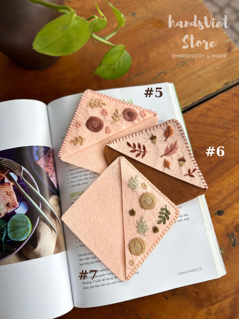 Felt Corner Bookmark With Hand Embroidered Personalized Hand - Etsy