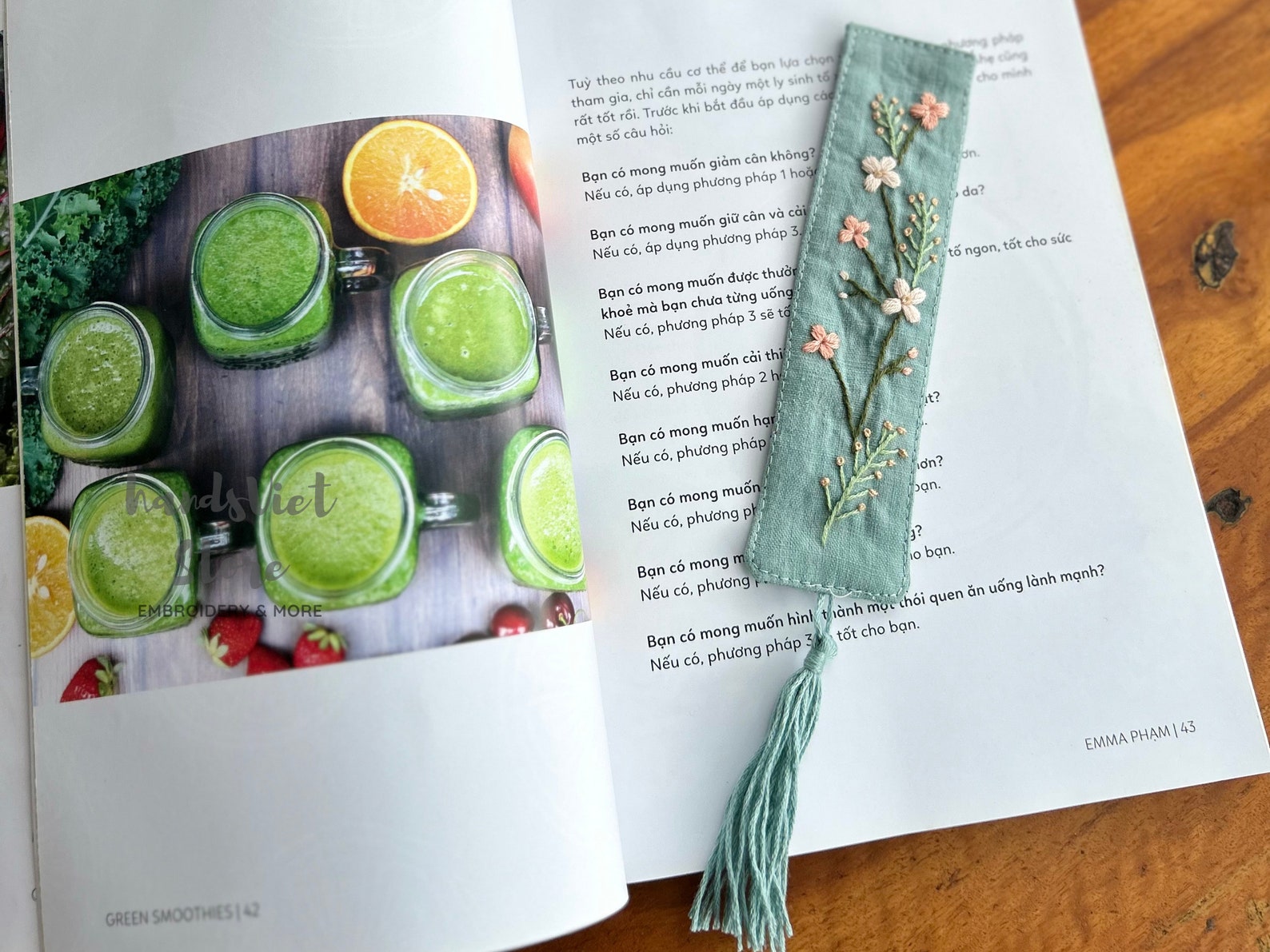 Embroidered Bookmark, Personalized Hand Embroidered Corner Bookmark ...