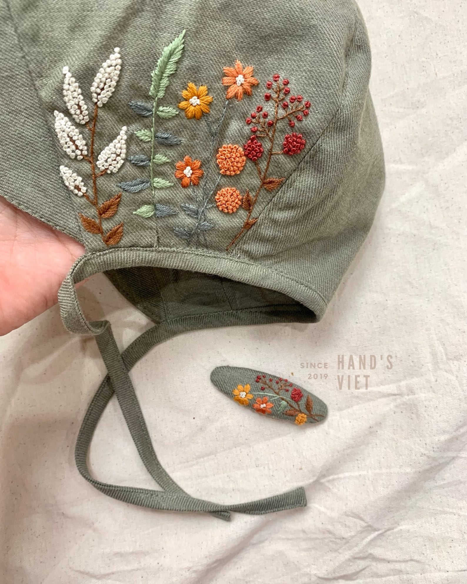 Embroidered Baby Bonnet, Floral Embroidered Bonnet for Girl With ...