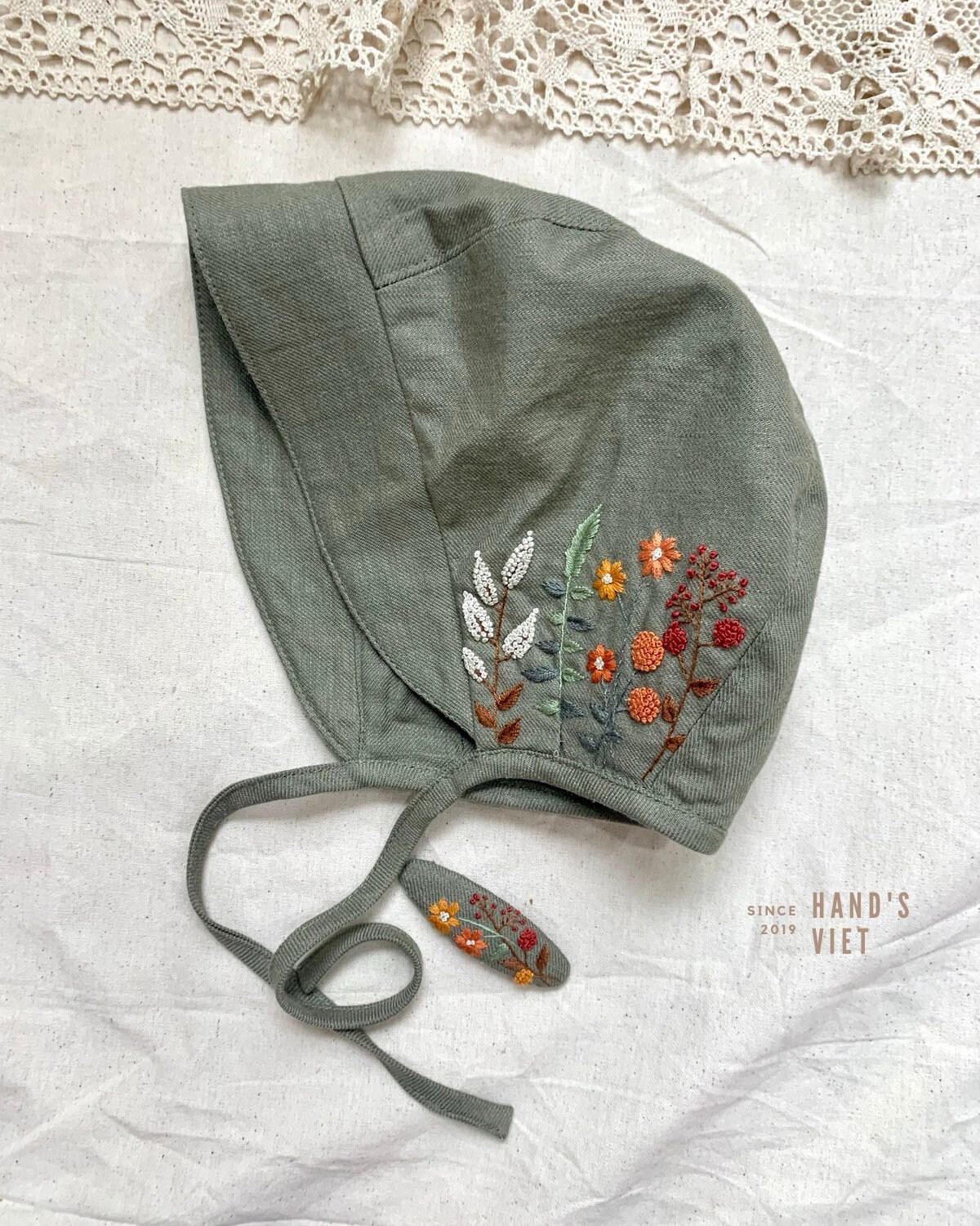 Embroidered Baby Bonnet, Floral Embroidered Bonnet for Girl With ...