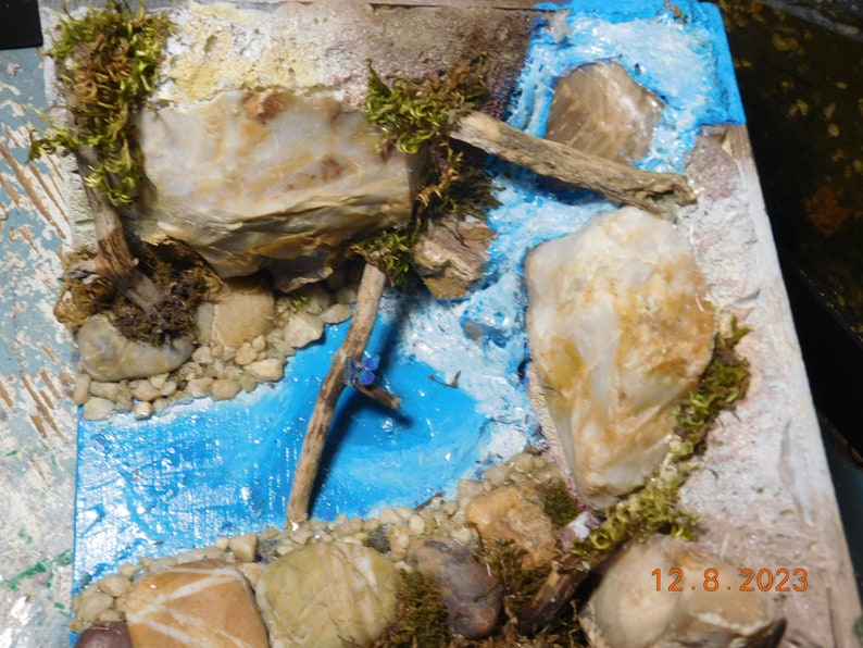 Biome Box waterfall - Etsy