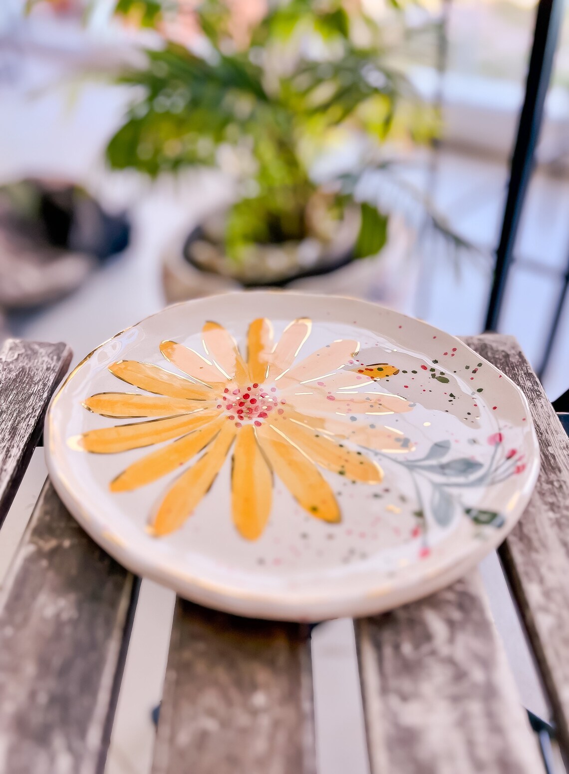 Gold Daisy Flower Plate - Etsy