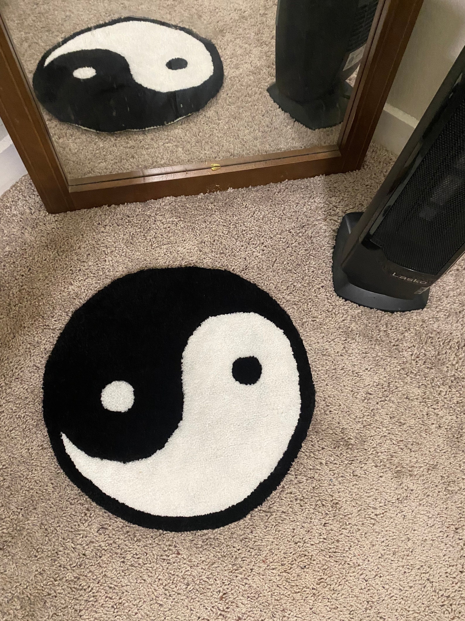 Yin-yang Symbol Rug | Handmade Tufted Rug | Ready to Ship - Etsy