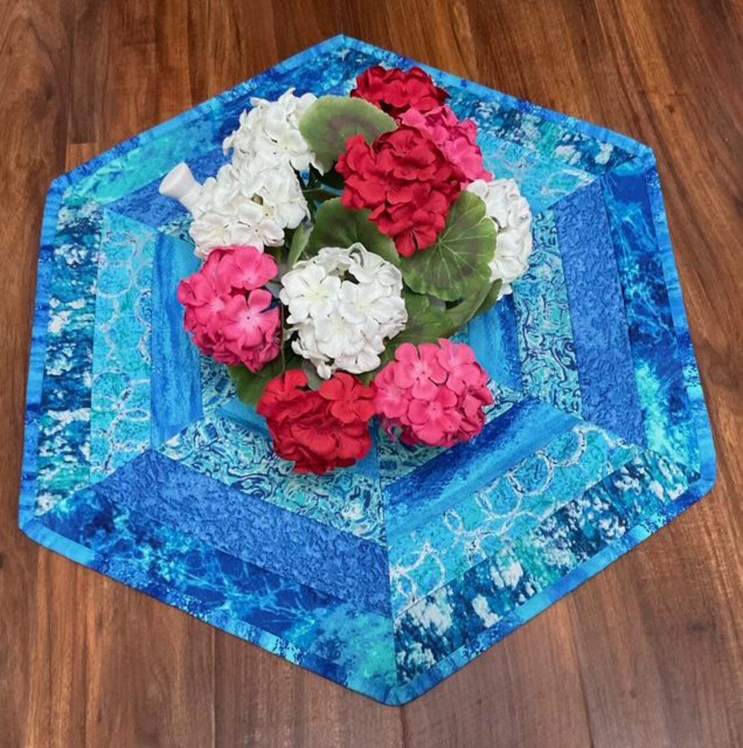 Keep Bubbly Blue Hexagon Quilted Double-sided Table Runner - Etsy
