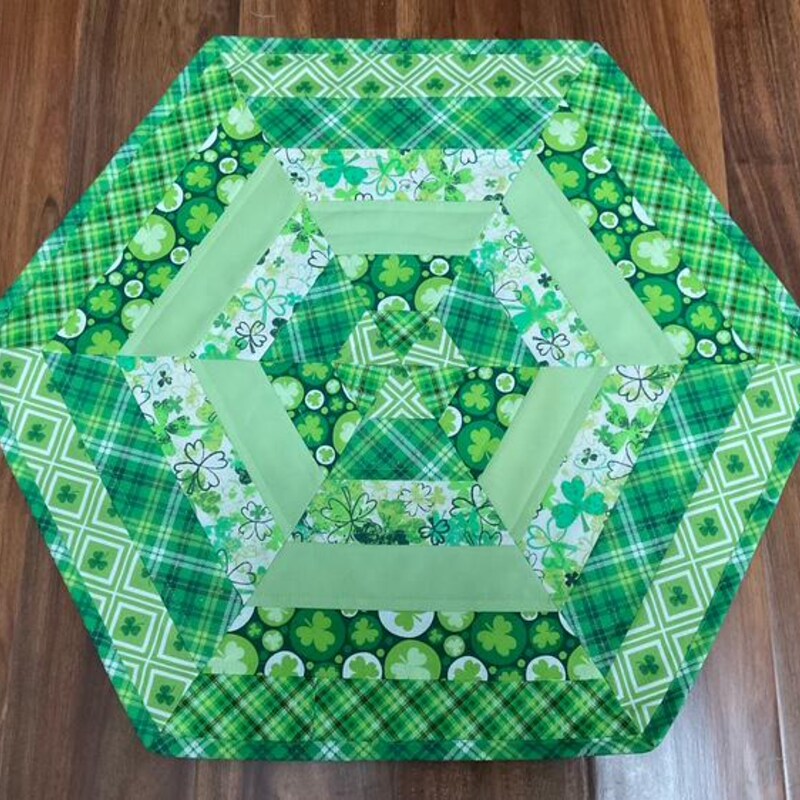 Hexagon Table Runner - Etsy