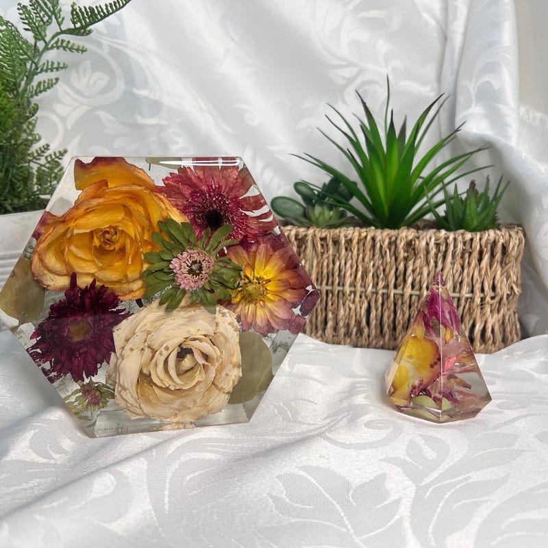 Resin Bouquet Hexagon - Etsy UK
