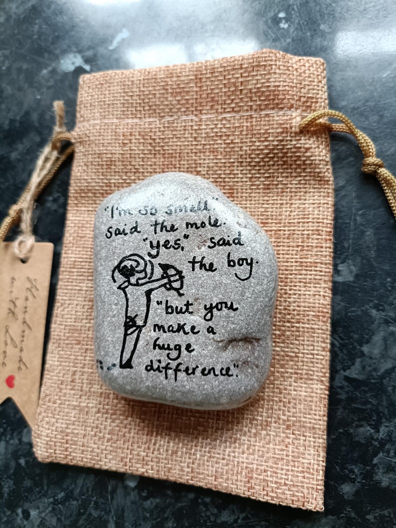 Hand Painted Quote Pebble/ Rock/ Stone. Thoughtful Friend Gift ...