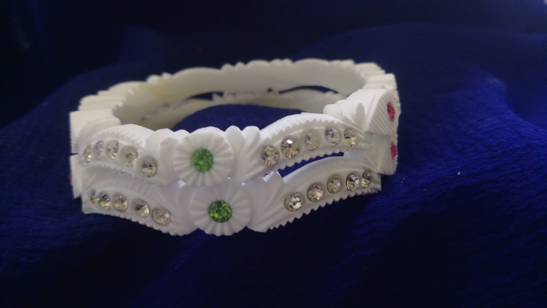 Shakha Pola Set for Women/stone Design Sakha Set/hand Made - Etsy