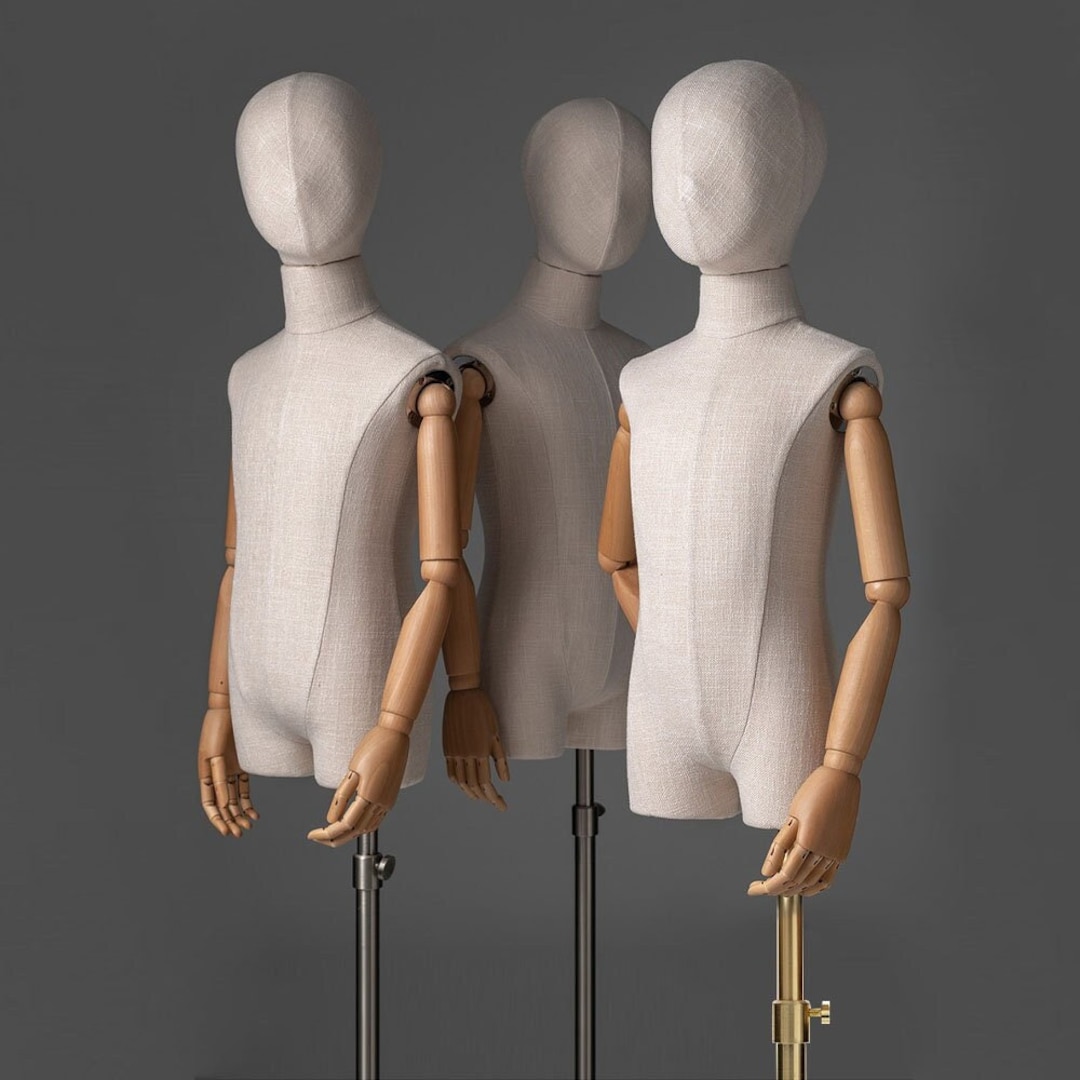 DE-LIANG Luxury Kids Mannequin With Wooden Arms, Canvas Fabric SML Size ...