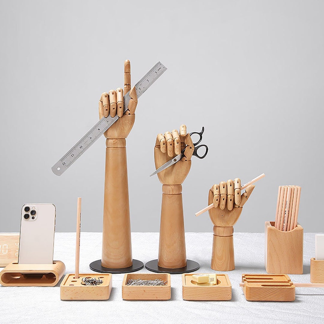 Imitation Wood Grain Plastic Hand Mannequin: Jewelry, Cosmetic & Wig ...