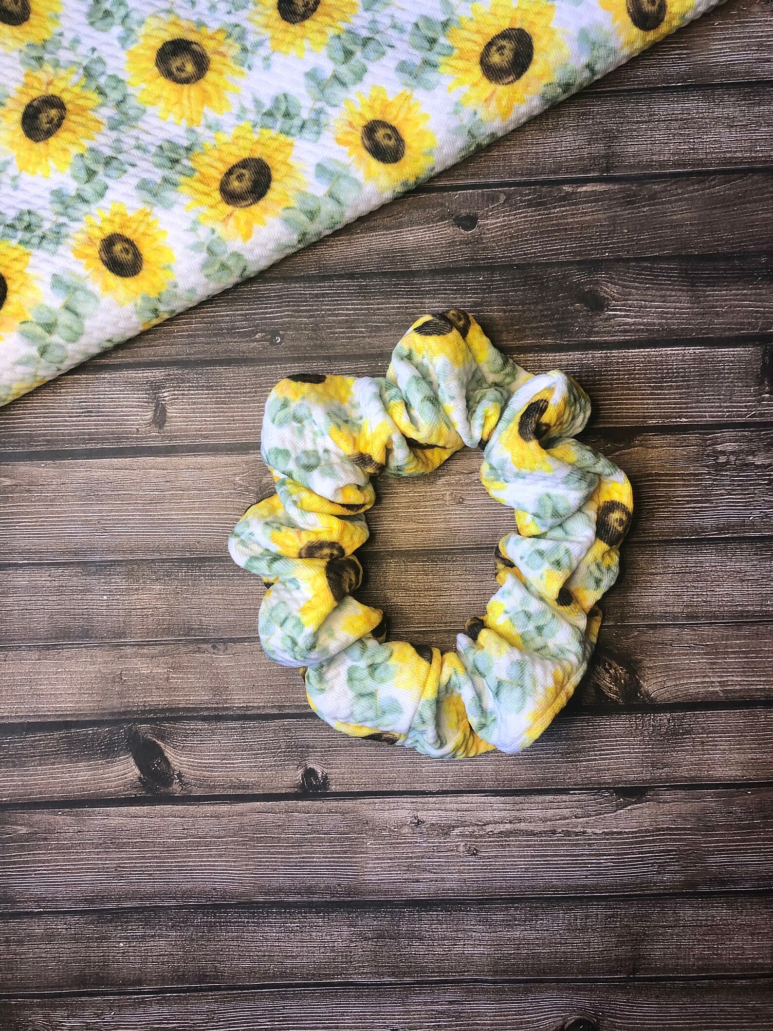 Sunflower Hair Scrunchie L Floral Print Hair Tie L Bridesmaid - Etsy