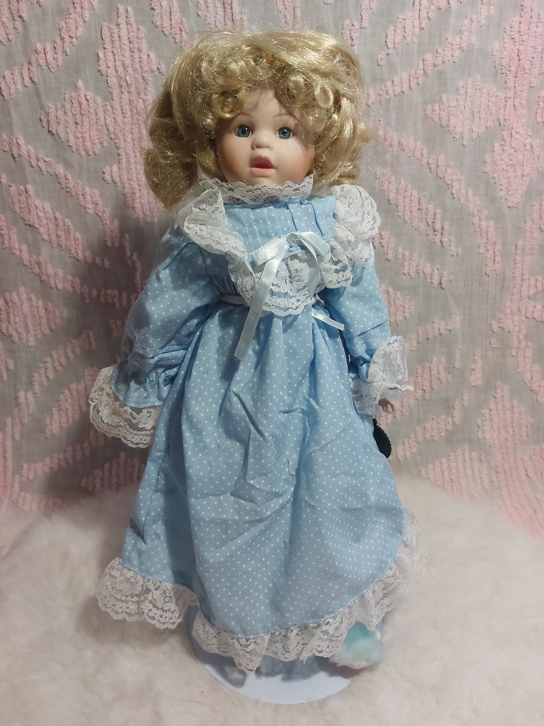 Vintage Brinn's Collectable Porcelain Doll 'michele' 15" Tall Blue ...