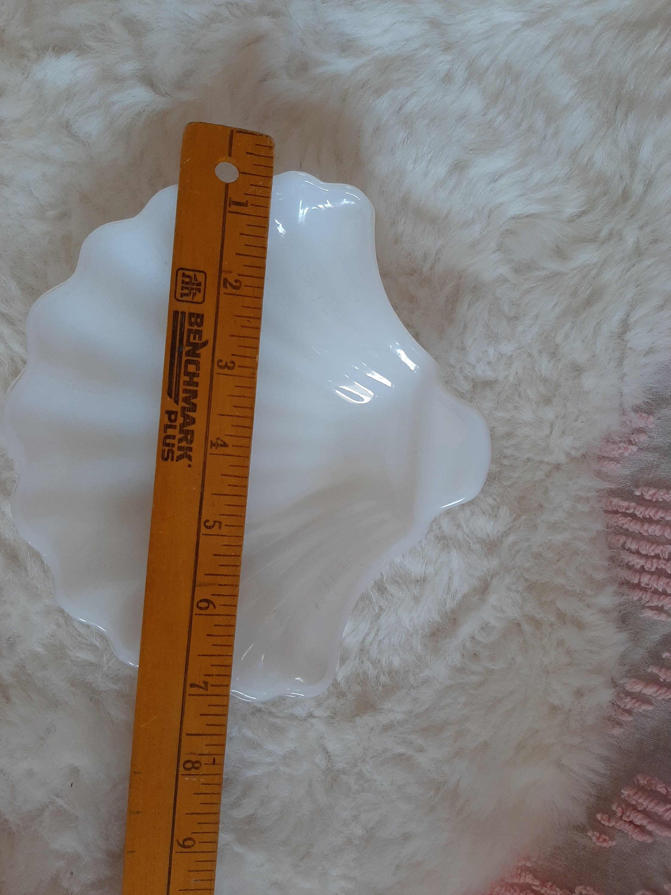 Vintage Milk Glass Shell Shape Soap / Snack Dish 6 X | Etsy