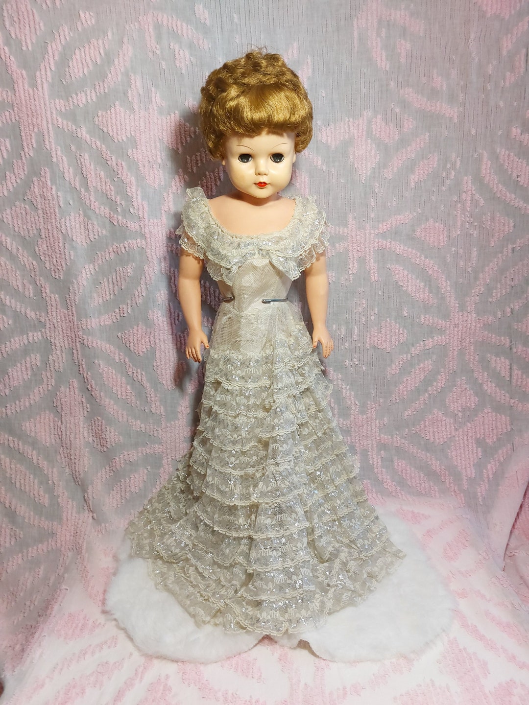 Vintage 1960's Ae 39 Allied Eastern Vinyl Doll Large 27 in Wedding Gown ...