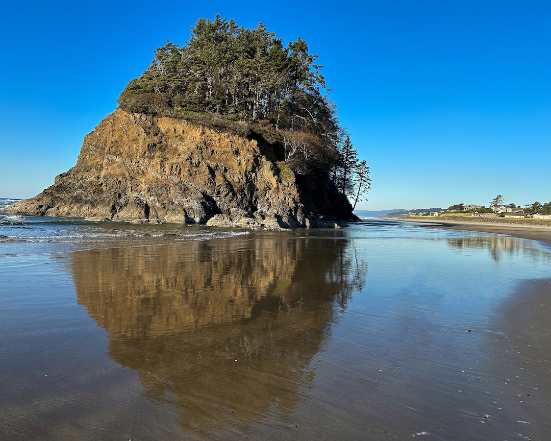 Proposal Rock at Neskowin, Oregon - Etsy