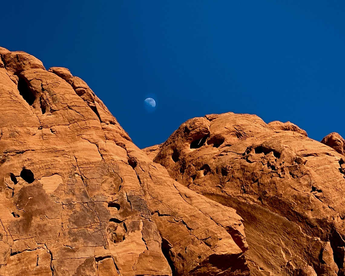 Moon Over Valley of Fire State Park, Near Las Vegas Nevada - Etsy