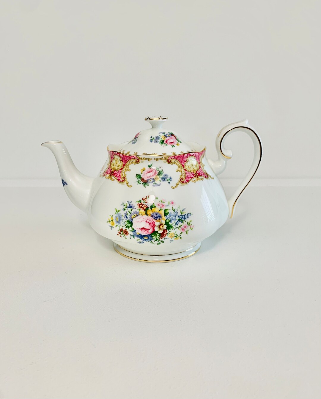 Royal Albert Lady Carlyle, Large 6-7 Cup Teapot. First Quality - Etsy