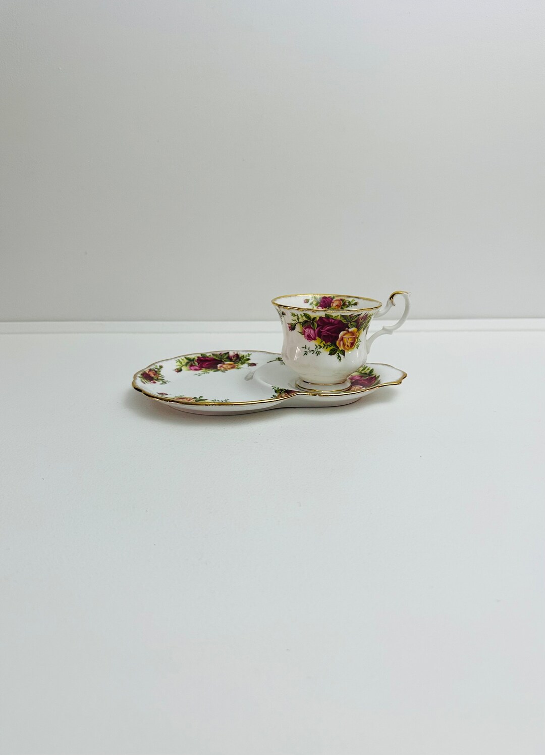 Royal Albert Old Country Roses, Tennis / Hostess Set. Made in England ...