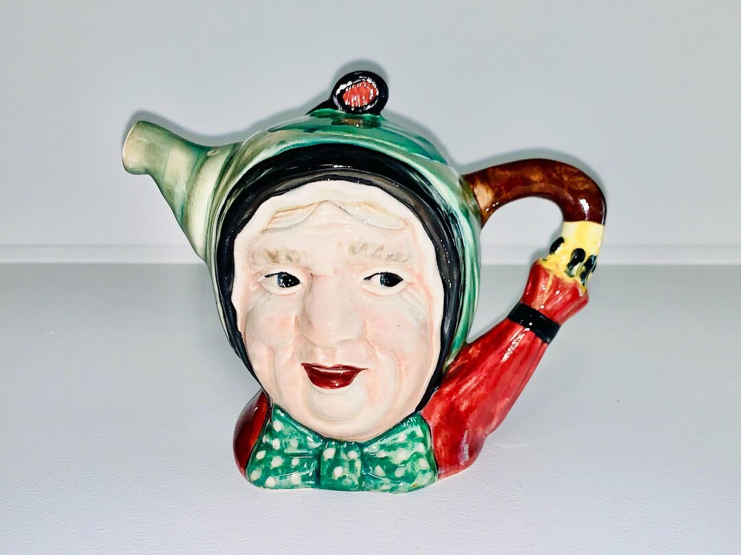 Beswick - Sairey Gamp, Lidded Teapot. Excellent Condition. Dickens 691 ...