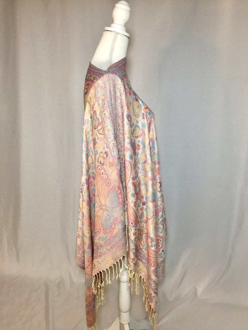 Pashmina Poncho in Ivory Butterfly - Etsy