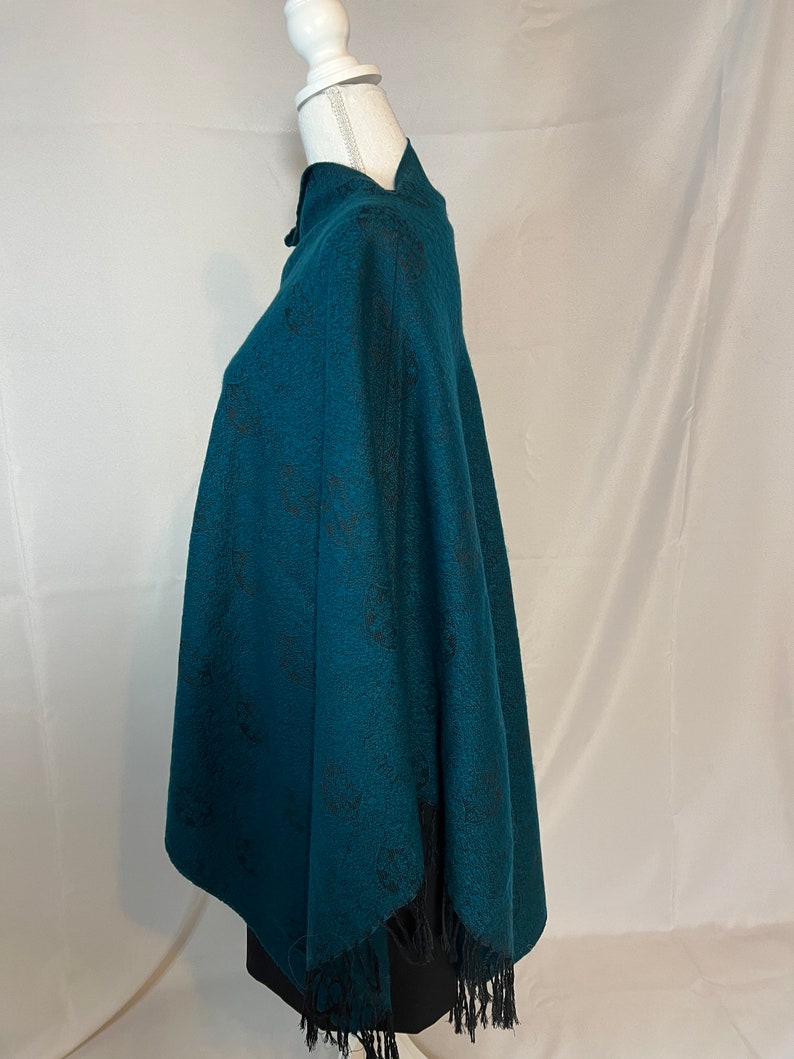 Pashmina Poncho in Blue - Etsy