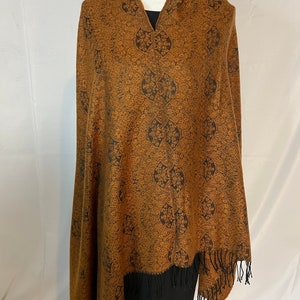 Shawl / Poncho in Warm Rust - Etsy