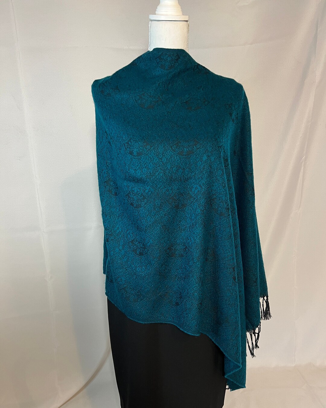 Pashmina Poncho in Blue - Etsy