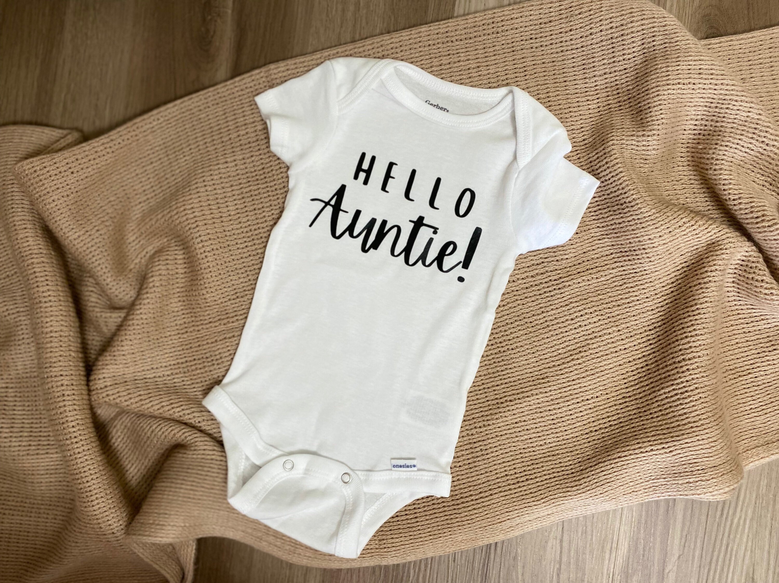 Hello Auntie Baby Pregnancy Announcement Bodysuit Aunt | Etsy