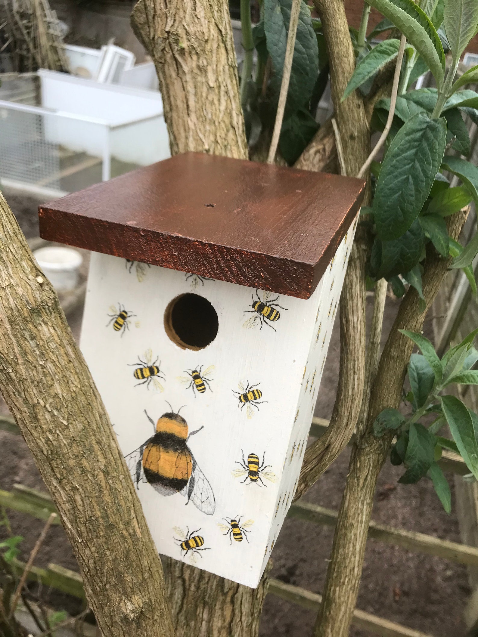 Bees bird house nesting box decoupaged bird box bees - Etsy Italia