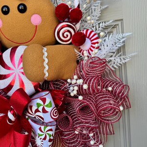 Gingerbread Christmas Wreath – Candy Cane & Peppermint Holiday Decor ...