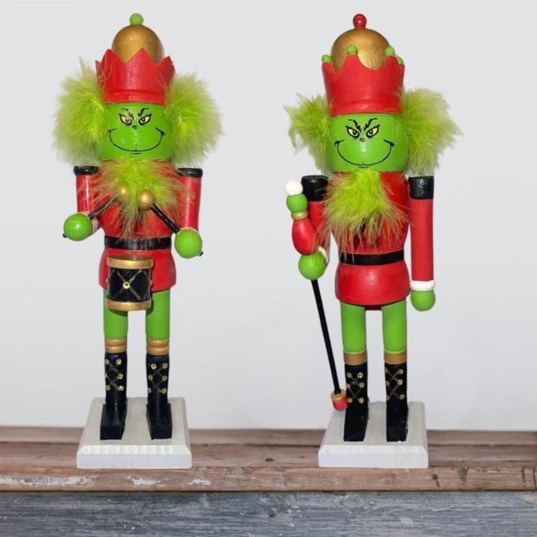 Hand Painted, Grinch Nutcracker, Christmas Nutcracker, Custom Painted ...