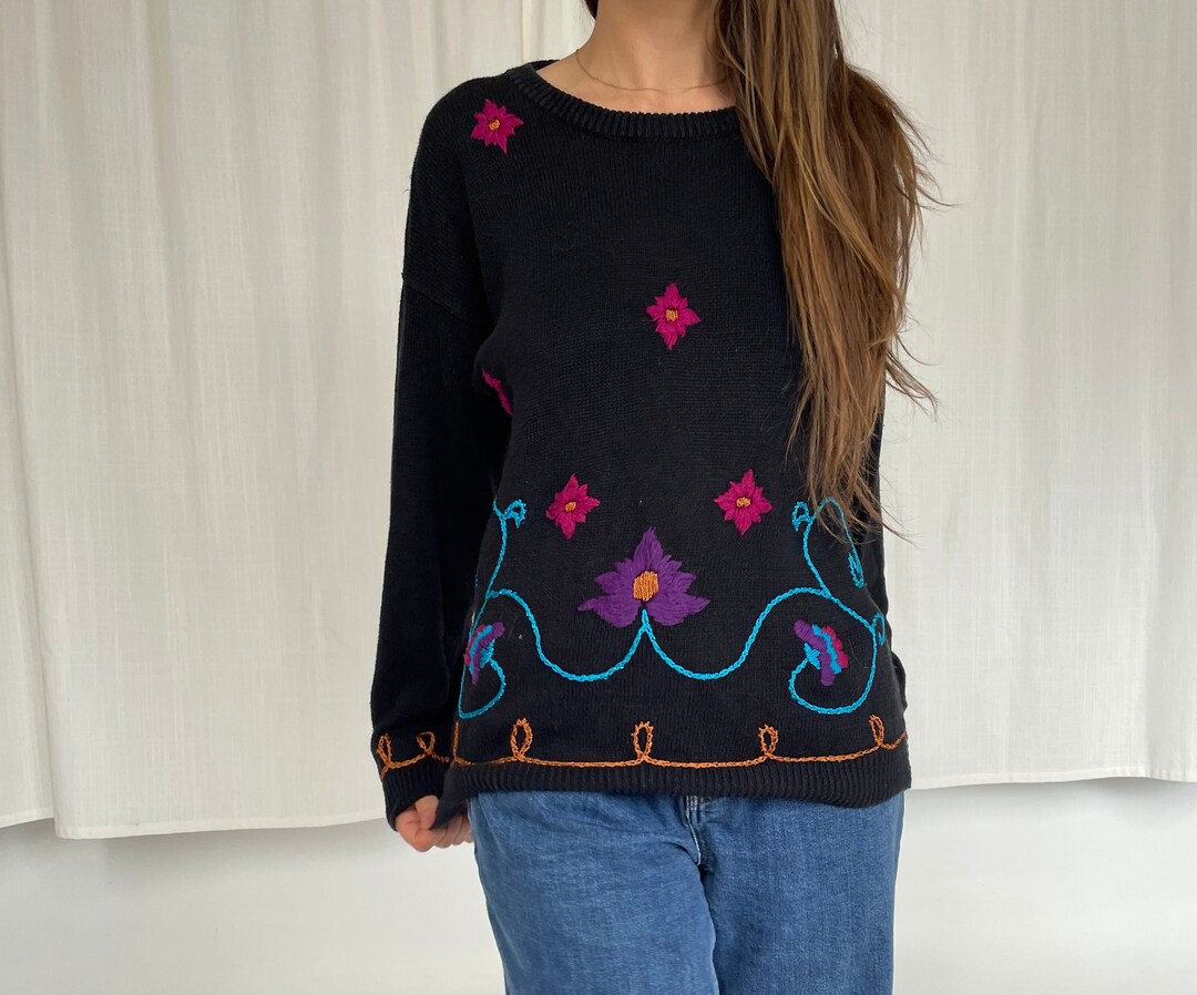 90's Vintage Floral Embroidered Ramie Cotton Sweater 90's Vintage 90's ...