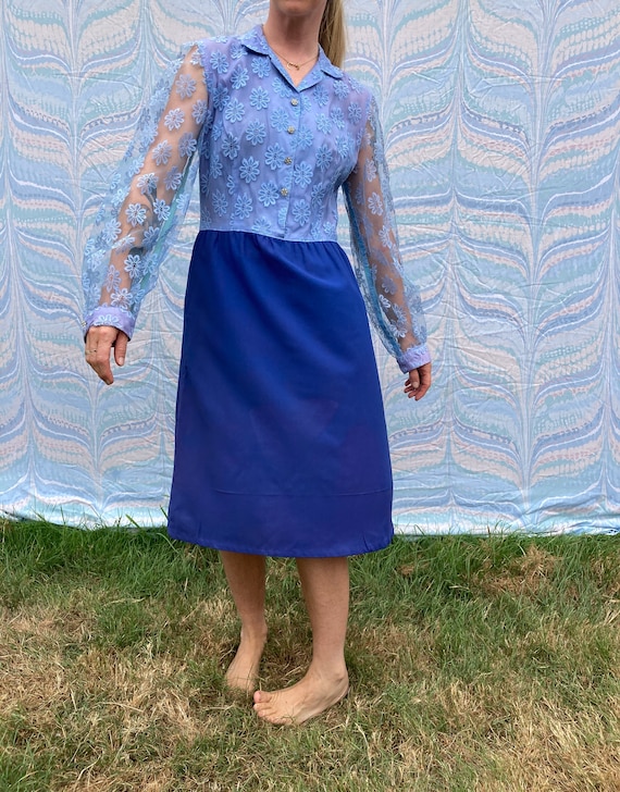 Blue + Purple Sheer Daisy Lace 1960's Vintage Bohemia… - Gem