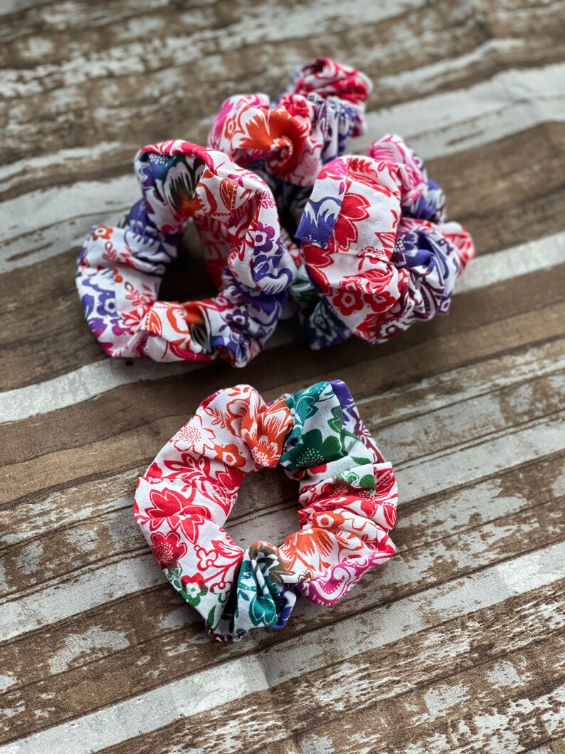Scrunchie // 90s Scrunchie // Homemade Scrunchies | Etsy